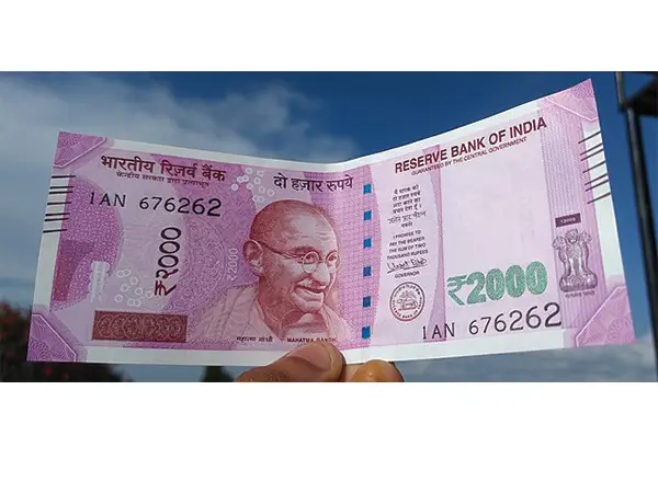 indian 2000 rupee note